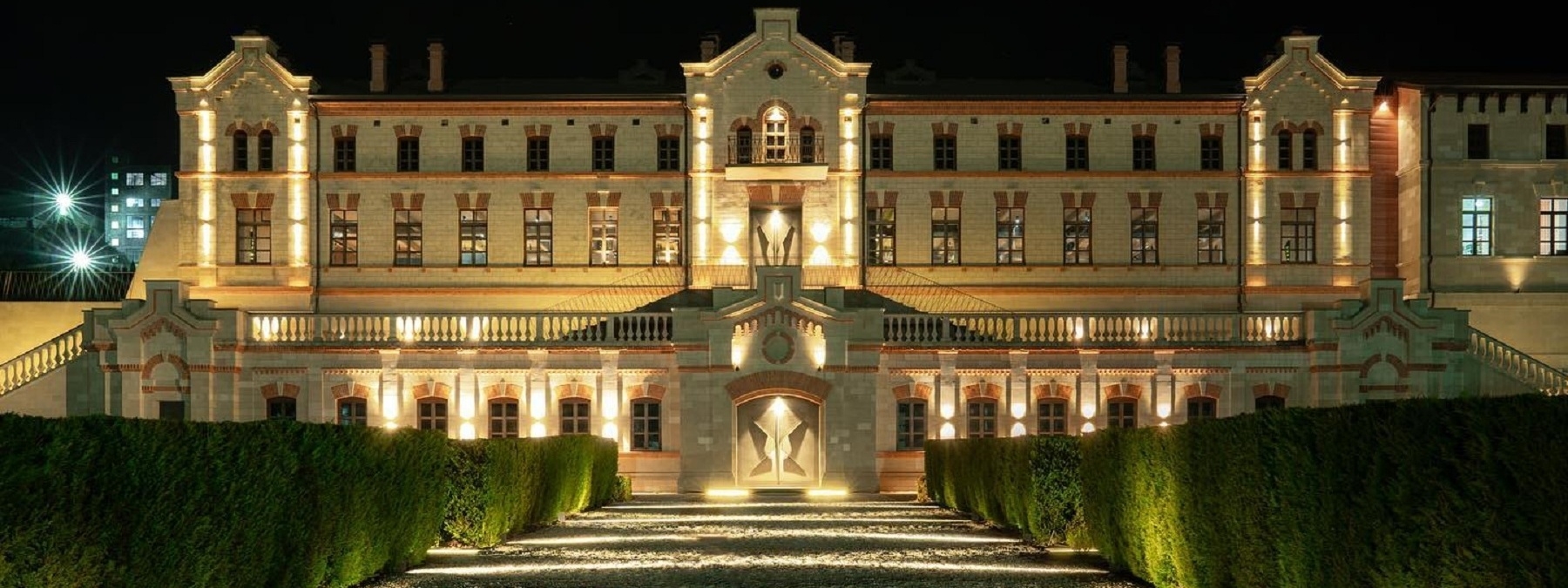 Excursii Castel Mimi – Istorie, Arhitectură și Degustări Premium ...